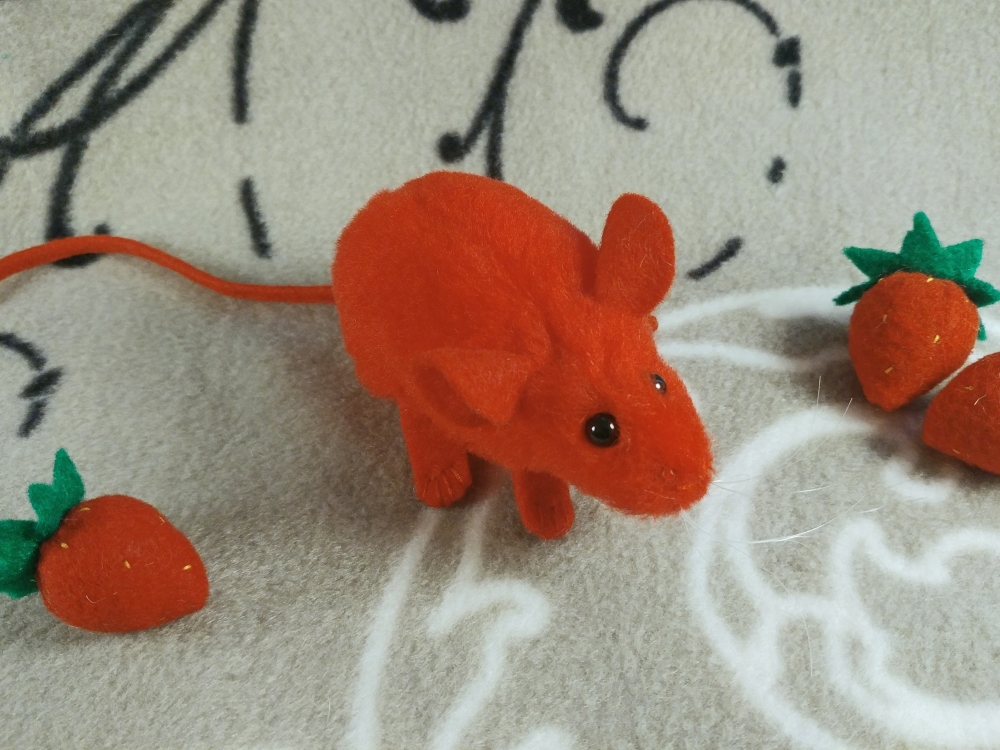 Red Mouse Plushie | Citrine Mouse