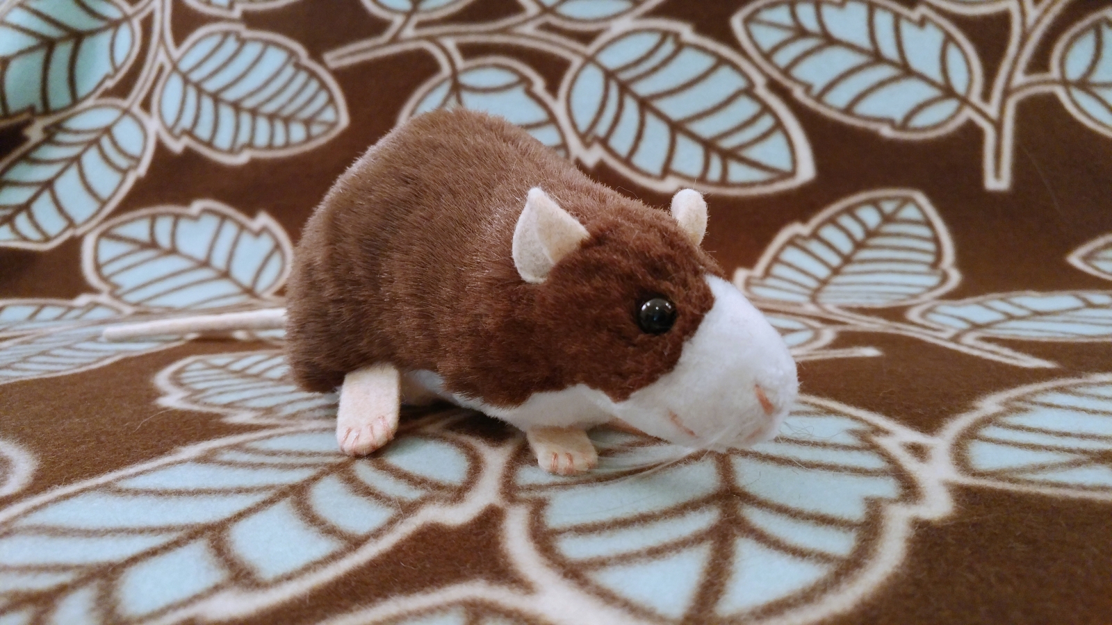 Dark Brown Blazed Rat Plushie | Citrine Mouse