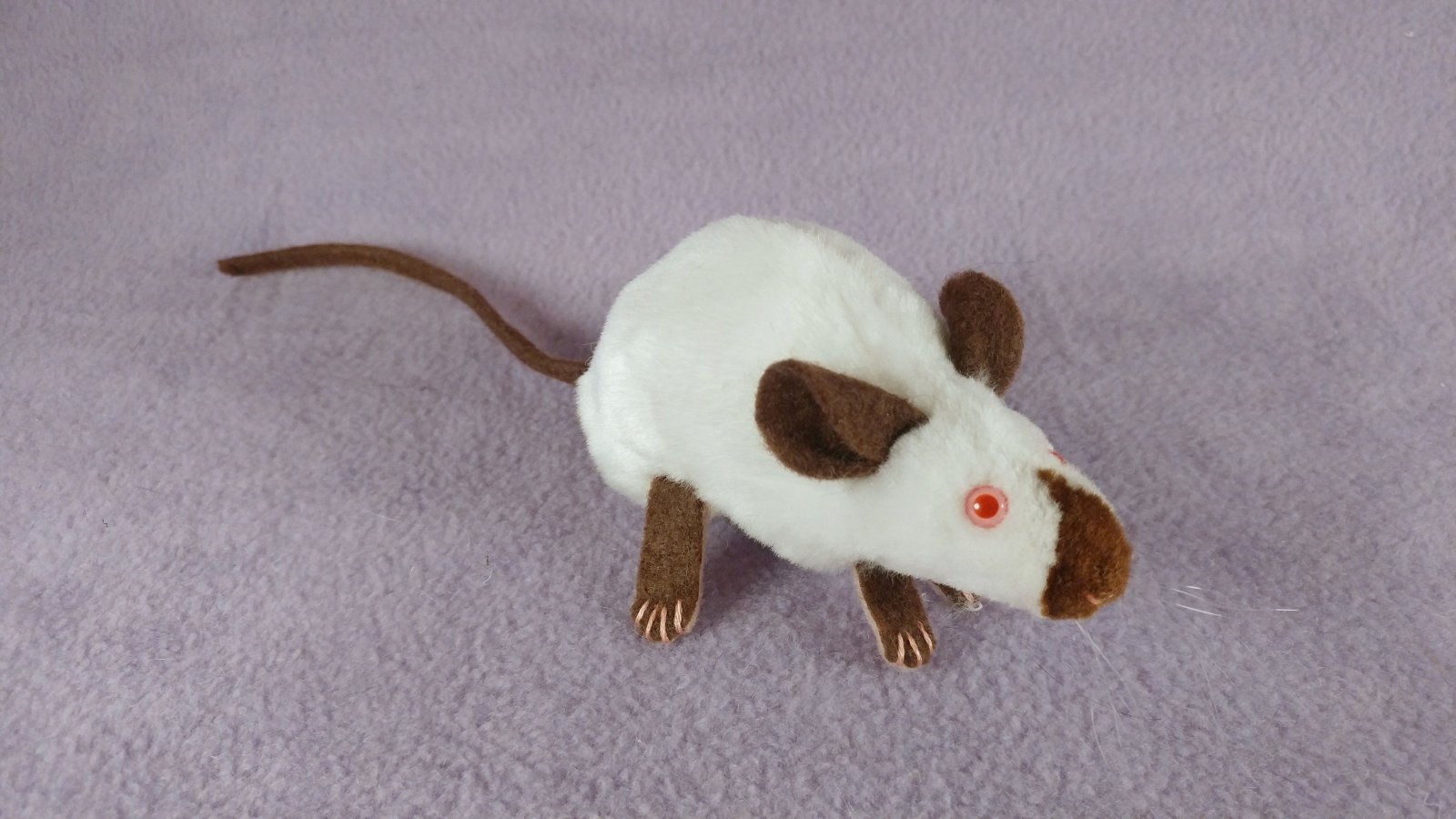 Himalayan Mouse Plushie | Citrine Mouse