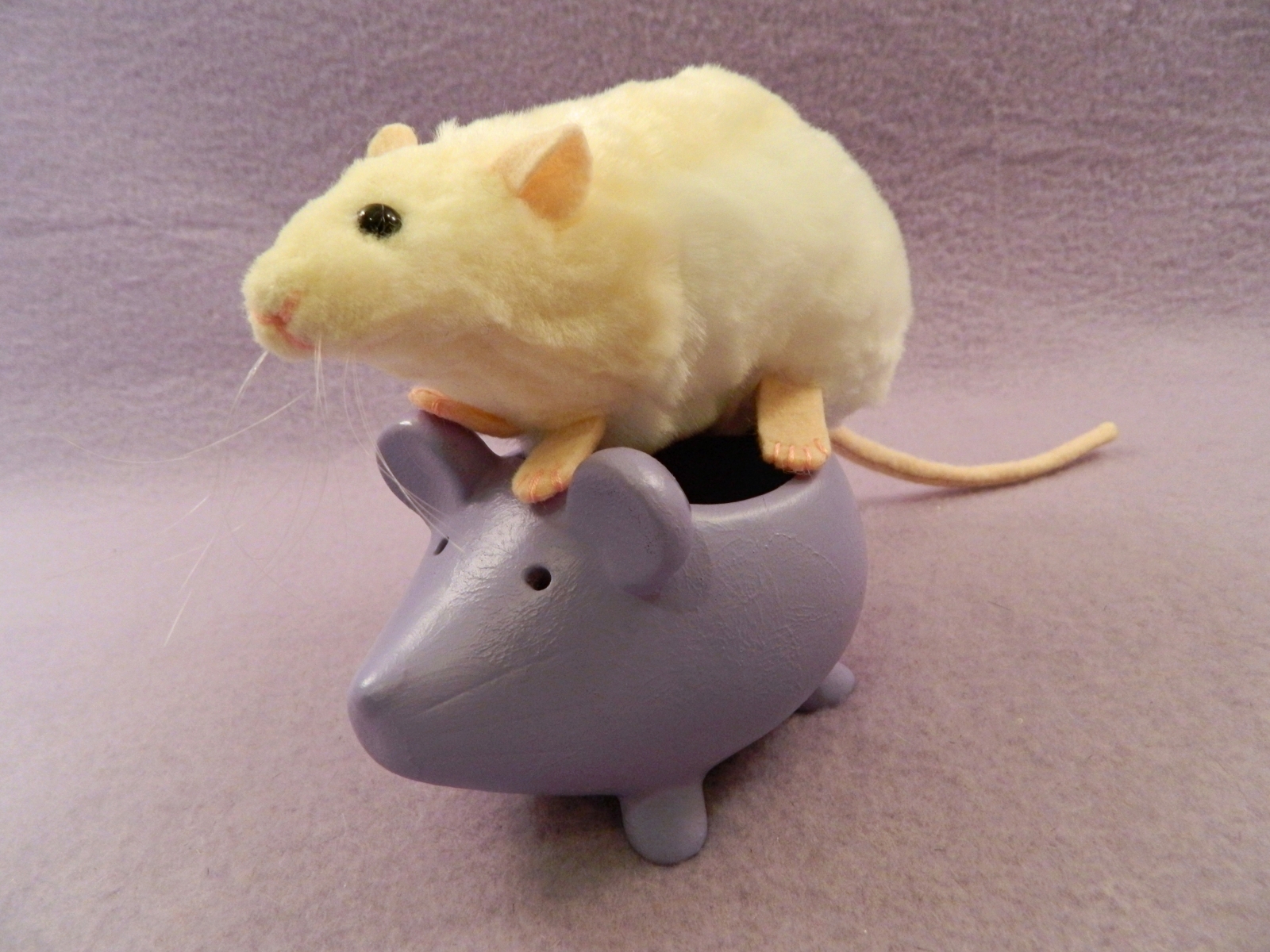 Ivory Hooded Rat Plushie | Citrine Mouse