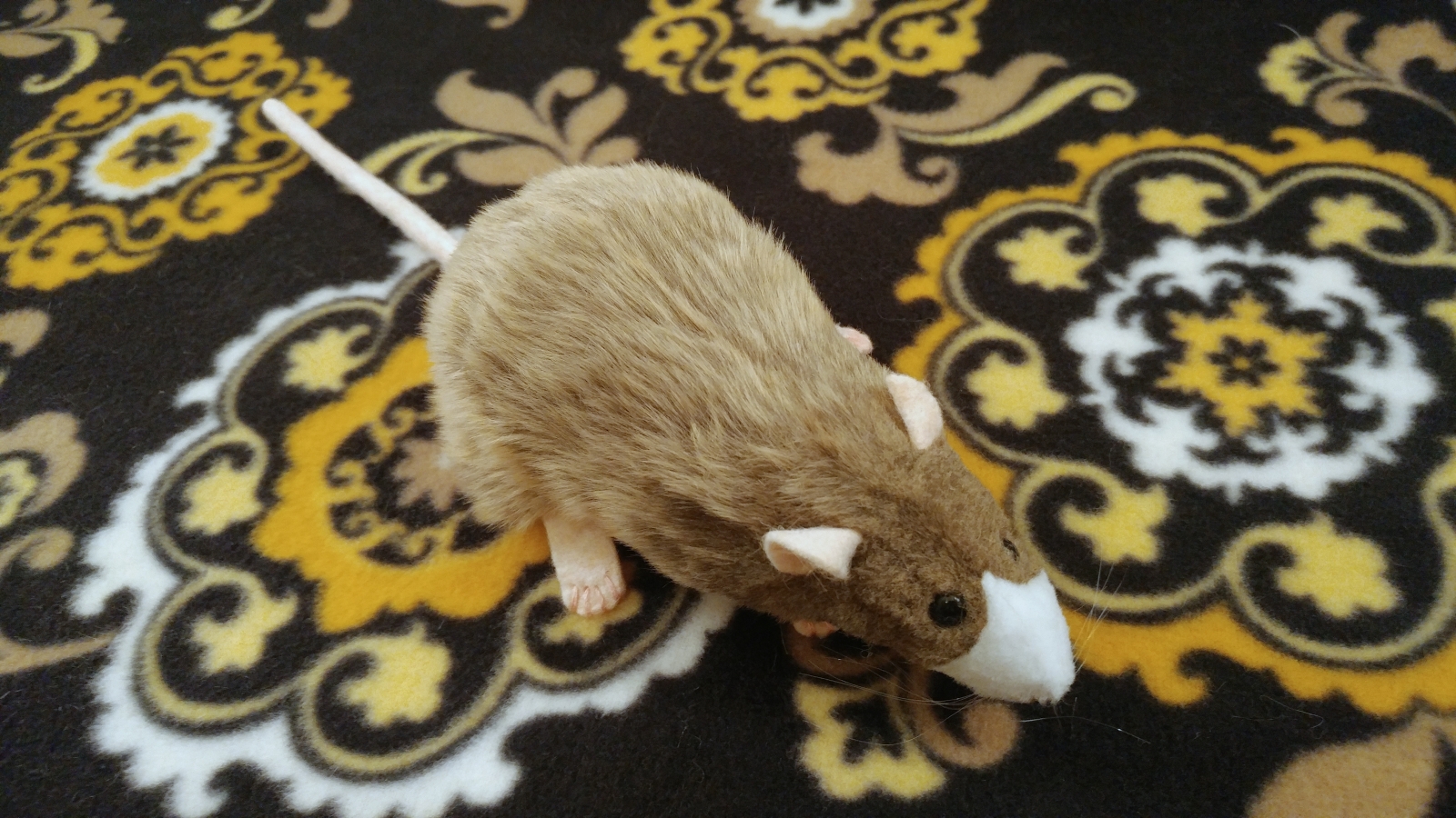 Light Brown Blazed Rat Plushie | Citrine Mouse