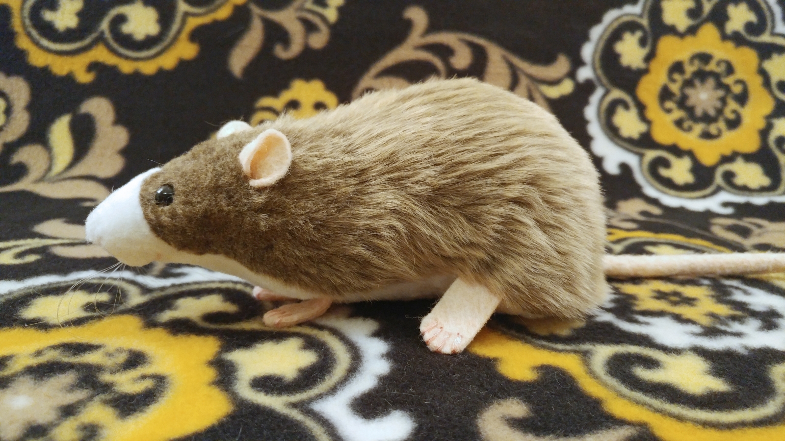 Light Brown Blazed Rat Plushie | Citrine Mouse