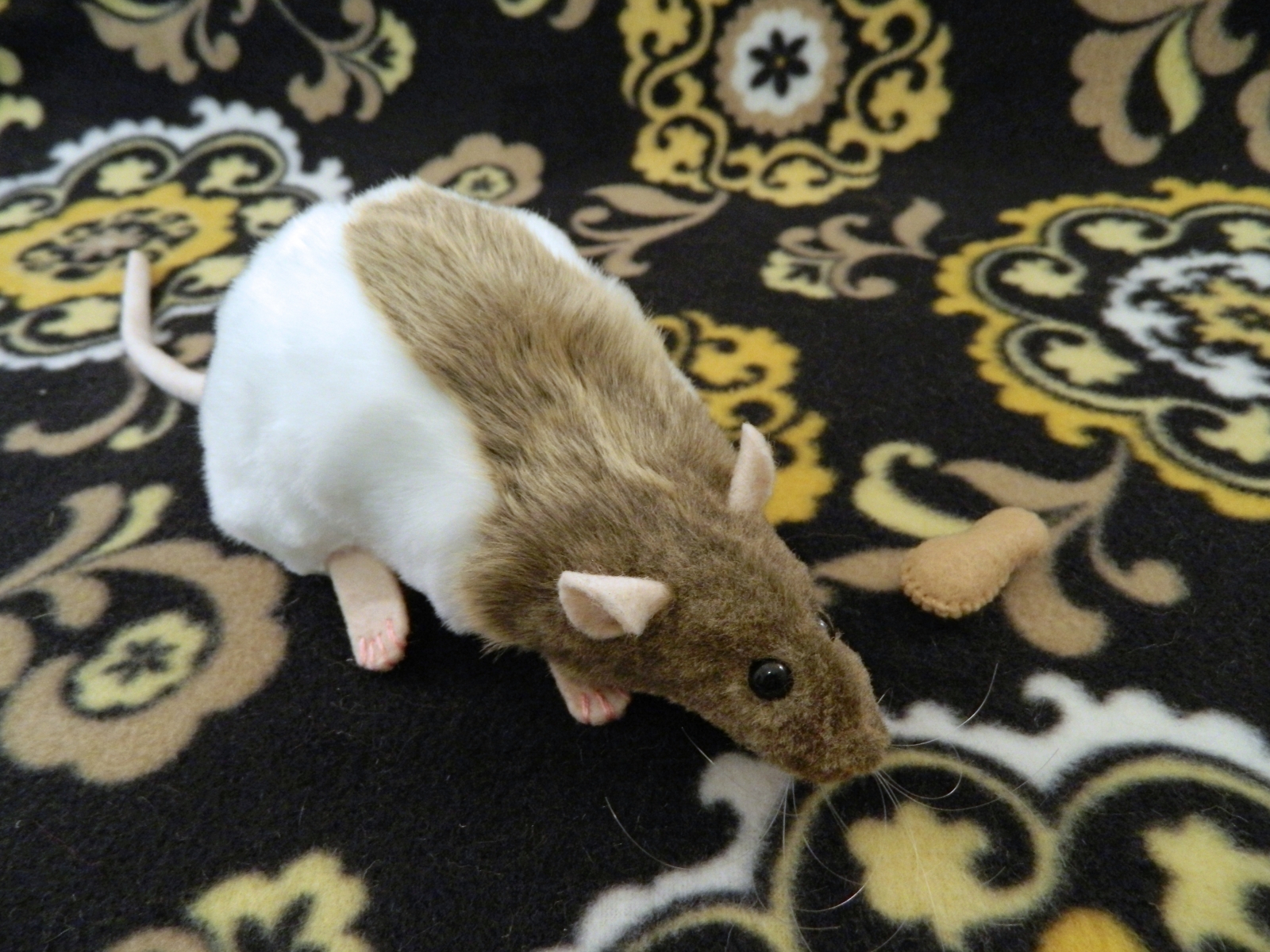 Light Brown Half-Hooded Rat Plushie | Citrine Mouse