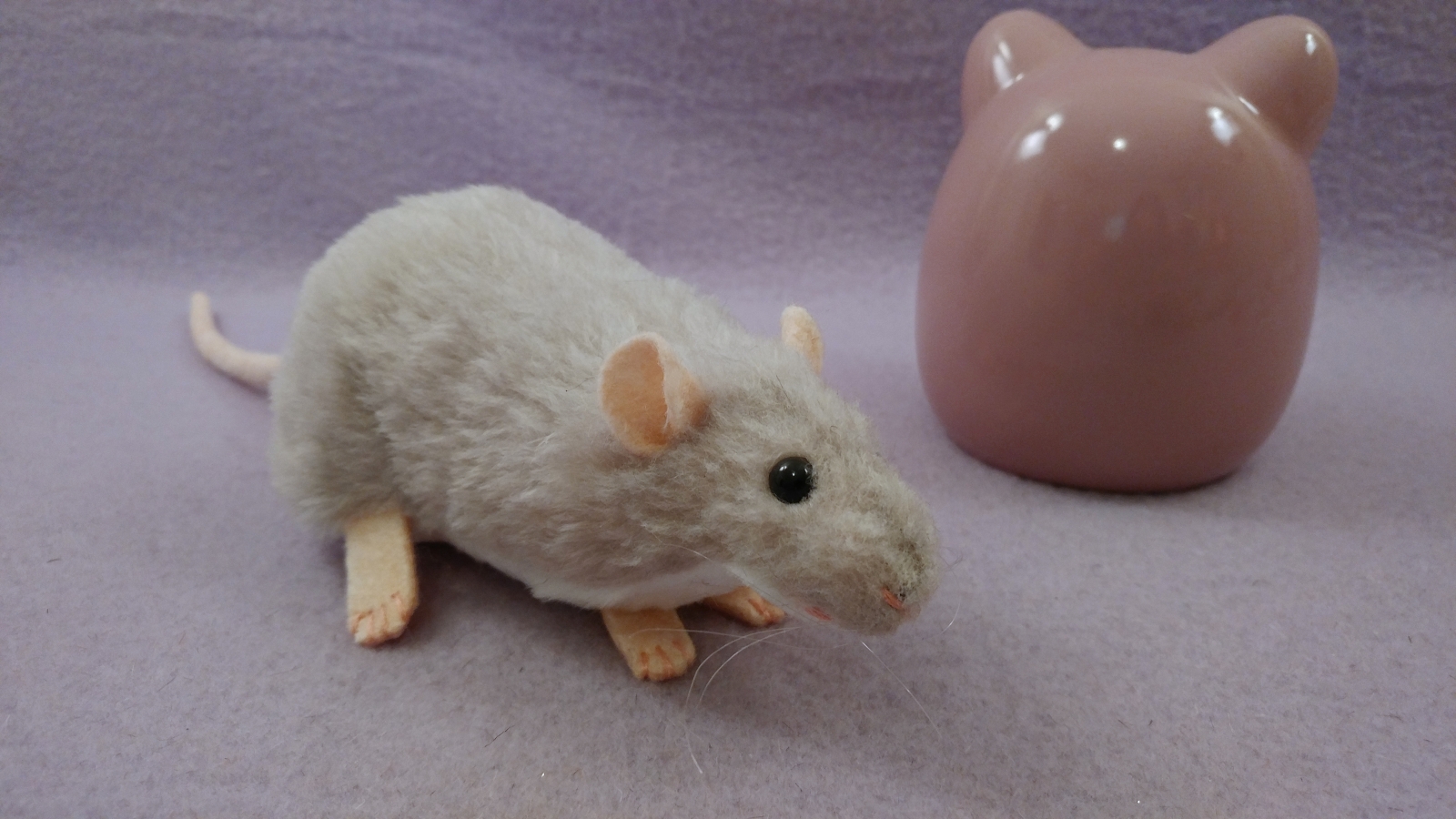 Light Grey Berkshire Rat Plushie | Citrine Mouse