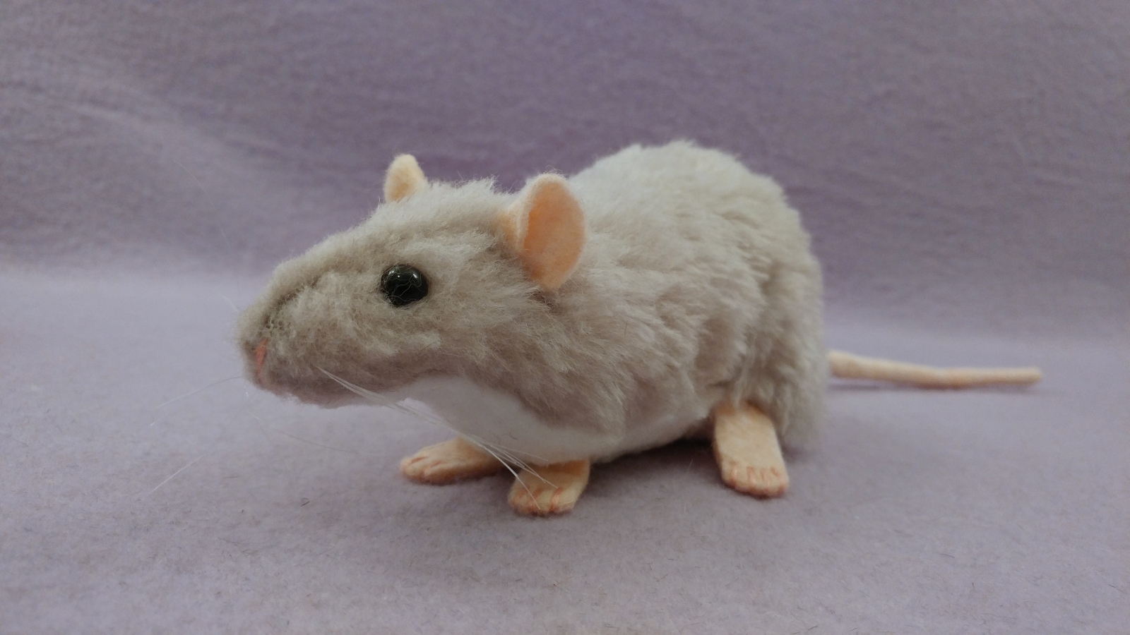 Light Grey Berkshire Rat Plushie | Citrine Mouse