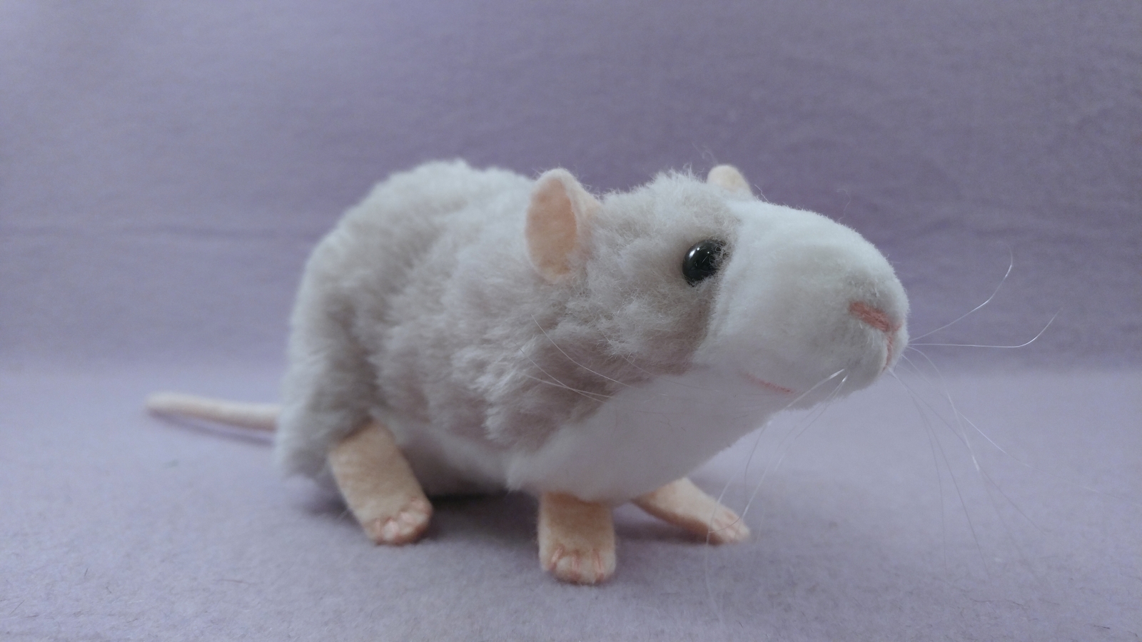 Light Grey Blazed Rat Plushie | Citrine Mouse