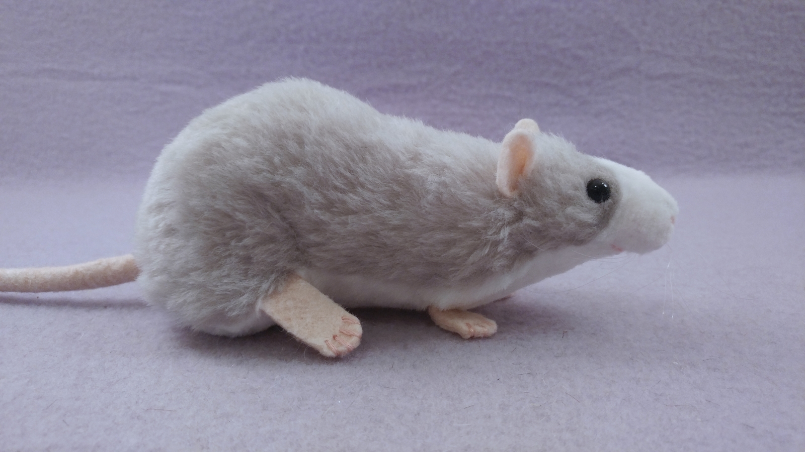 Light Grey Blazed Rat Plushie | Citrine Mouse