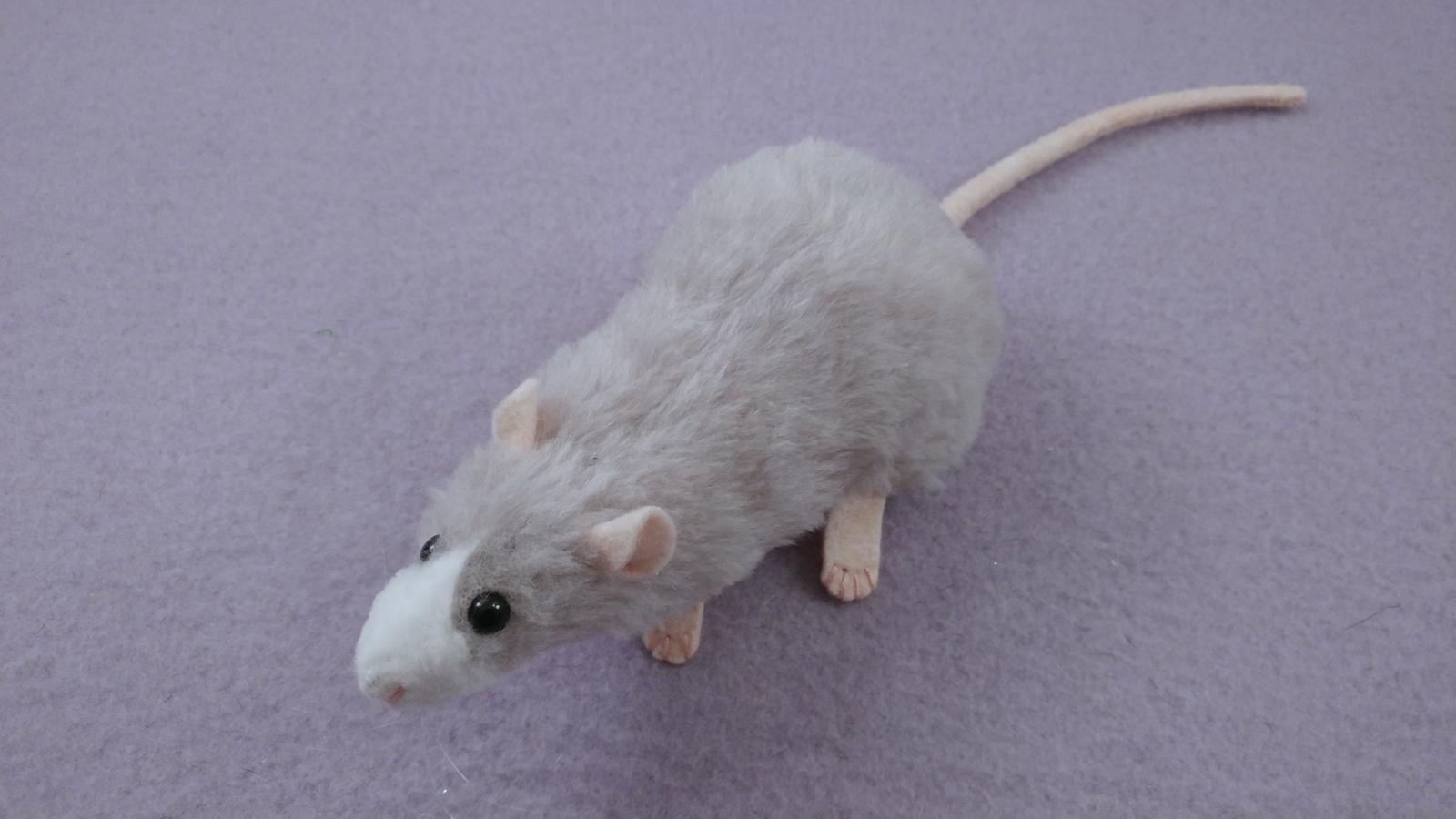 Light Grey Blazed Rat Plushie | Citrine Mouse
