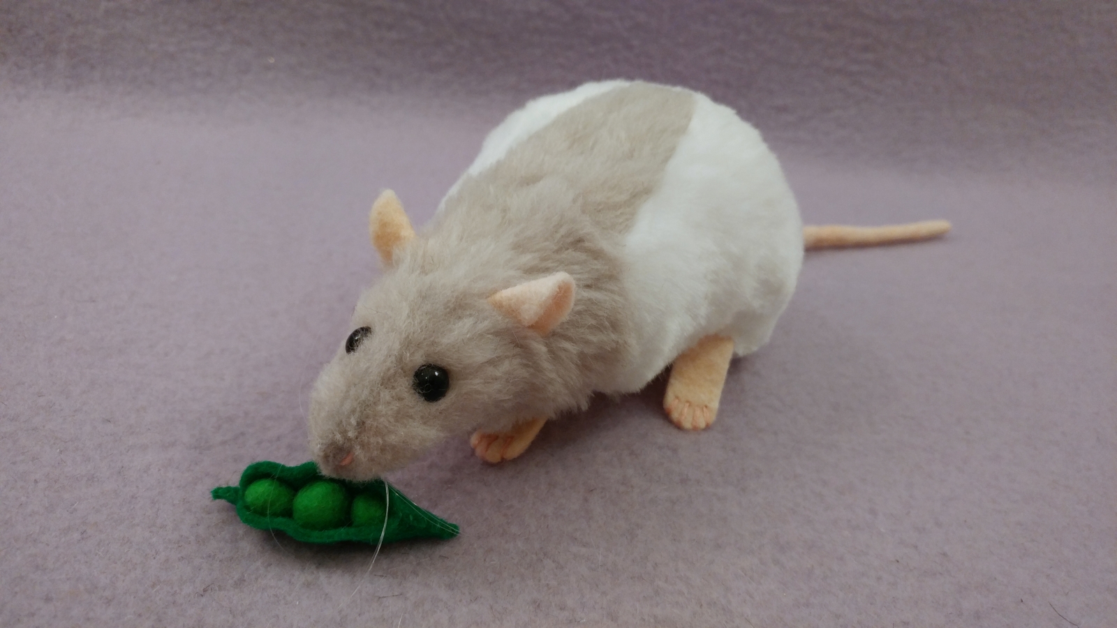 Light Grey Half-Hooded Rat Plushie | Citrine Mouse
