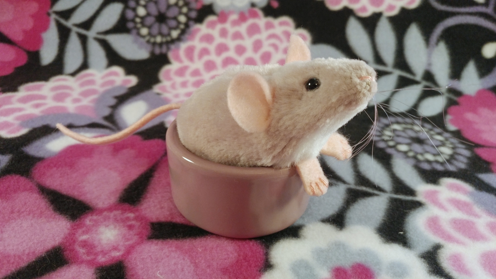 Light Pink Mouse Plushie with White Belly | Citrine Mouse