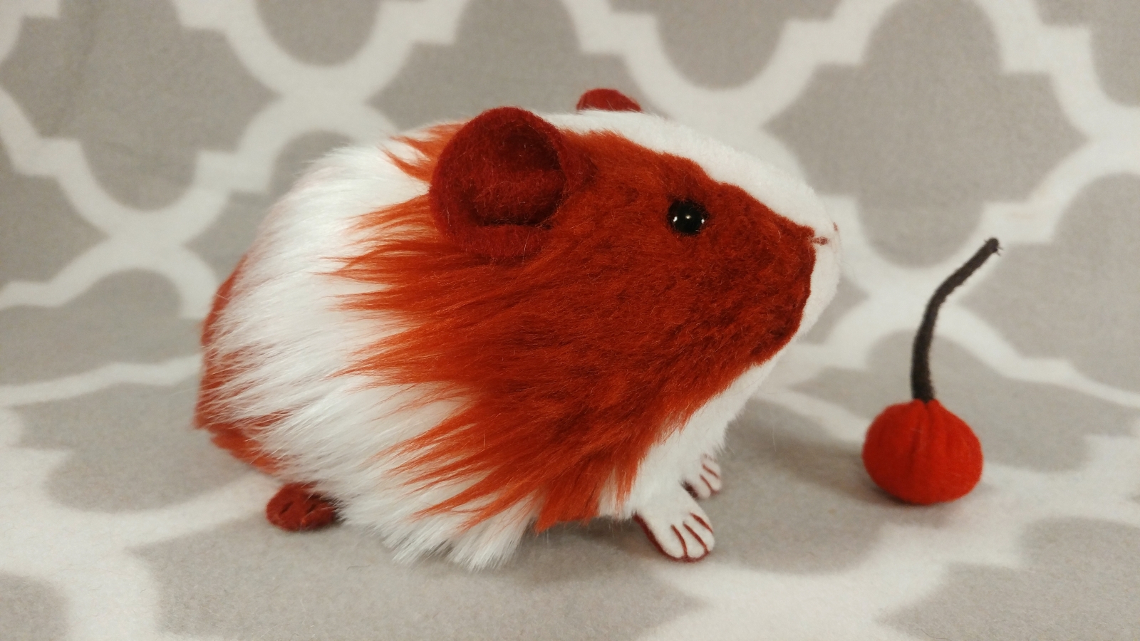 Little Maroon Dutch Guinea Pig Plushie | Citrine Mouse