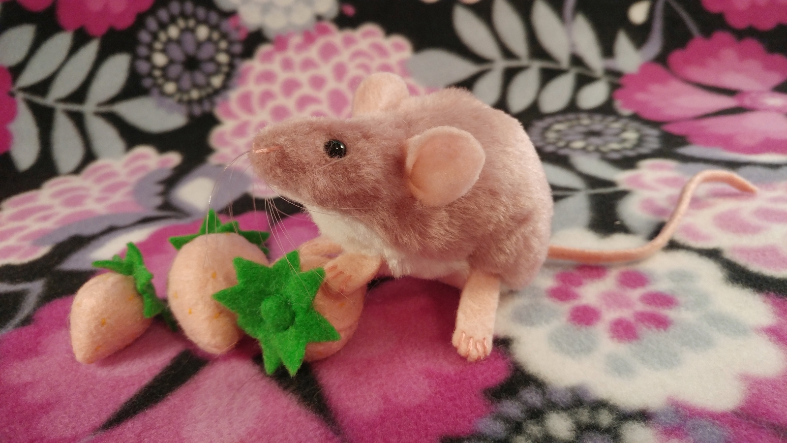 Pink Mouse Plushie with White Belly | Citrine Mouse